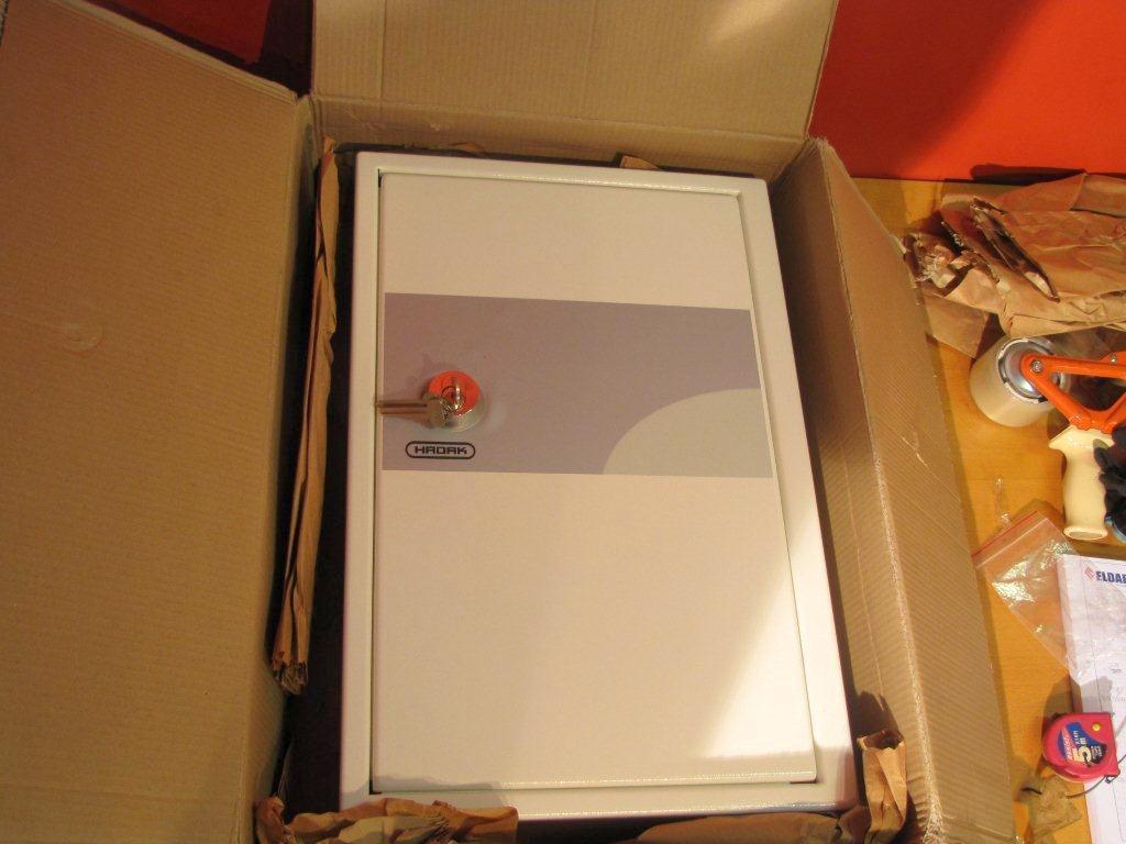 Netauktion - Hadak nyckelskåp