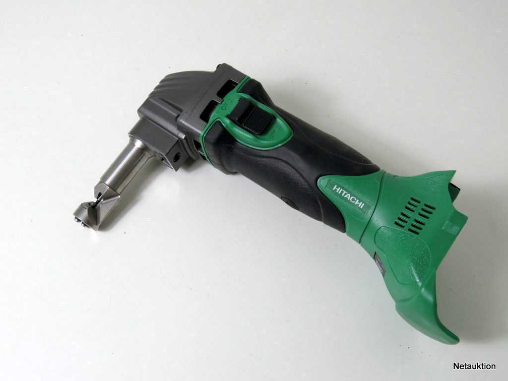 Netauktion - Hitachi nibbler CN18DSL, batteridriven