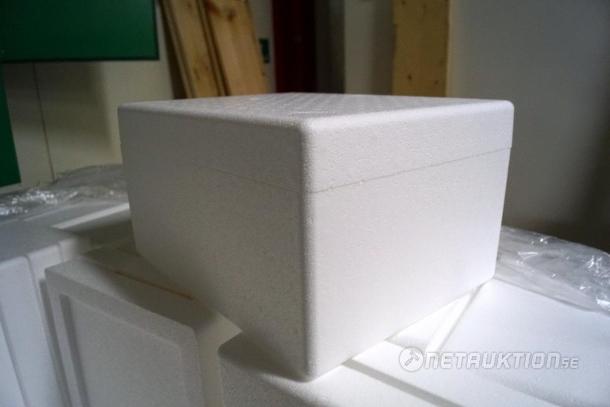 Netauktion - Frigolitlådor, 20,5x38x30cm